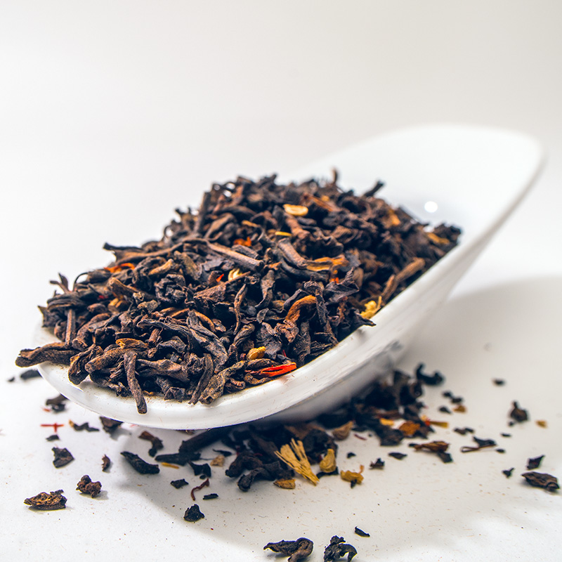 Pu-Erh Spice Black Tea: The Tea Table